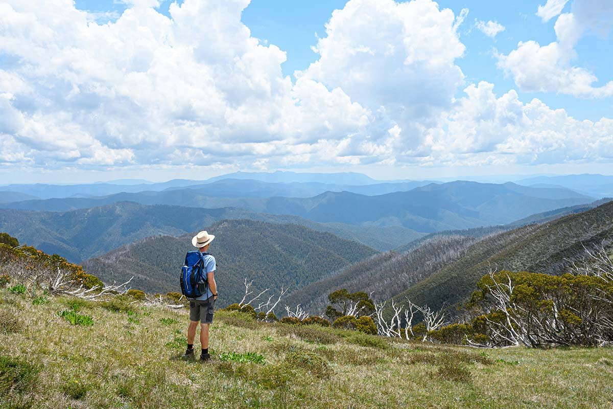 What to pack for a long bushwalk: a guide to staying safe and sane